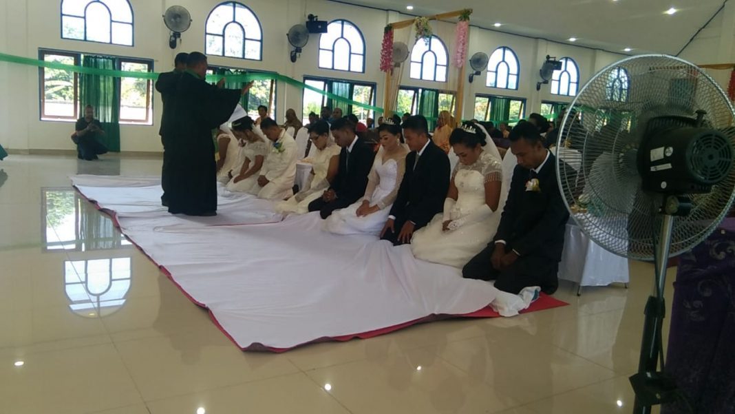 DWP Kabupaten Sarmi Laksanakan Kegiatan Pernikahan Kudus Secara Massal ...